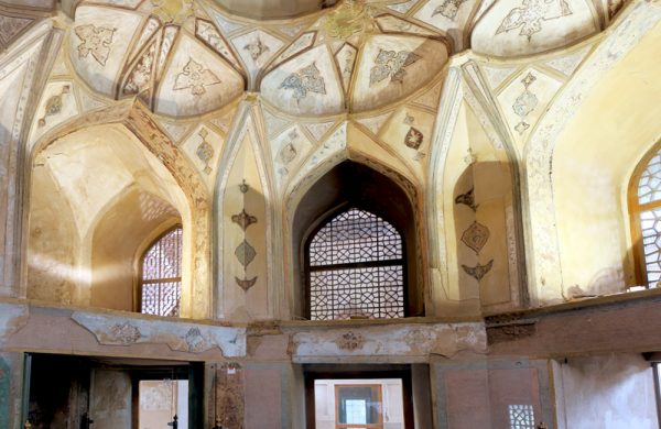 Hasht Behesht Palace, One of Isfahan’s Top Destinations